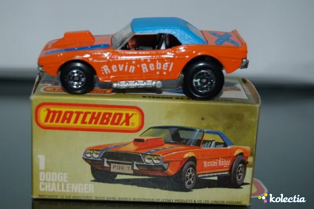Matchbox Car Dodge Challenger Orange & Blue - Kolectia